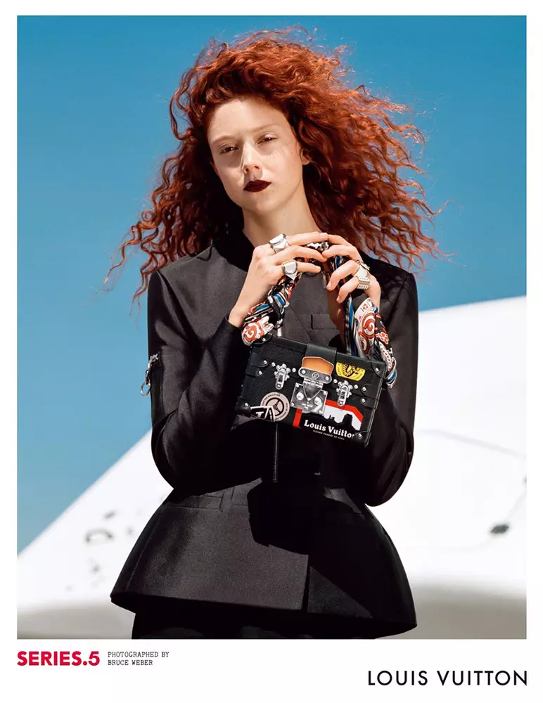 Louis-Vuitton-Fall-2016-Ad-Campaña-Bolsos-6