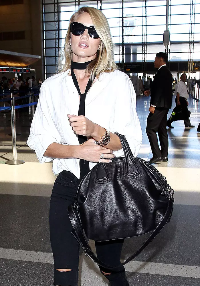 Rosie-Huntington-Whiteley-Givenchy-Nightingale-Bolso