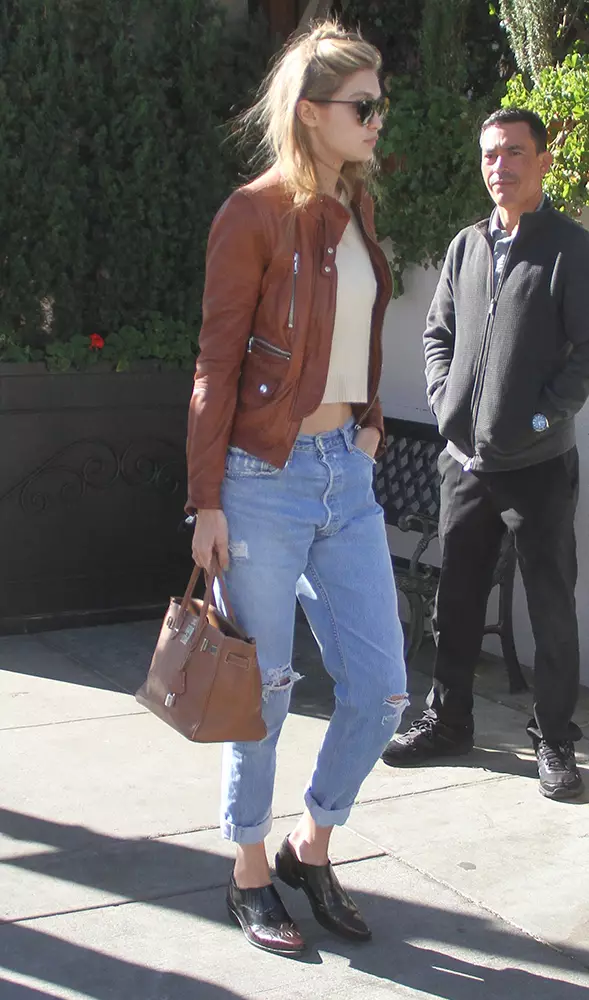 Gigi-Hadid-Hermes-Birkin-6