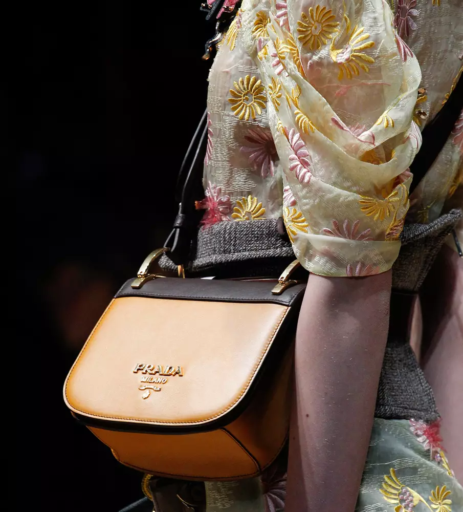 Prada-Fall-2016-Bags-25