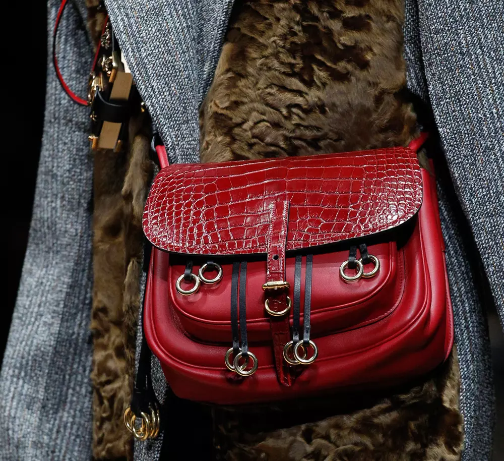 Prada-Fall-2016-Bags-36