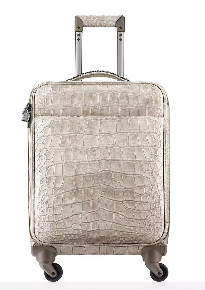 Chanel- Alligator-Trolley-Rolling-Suitcase