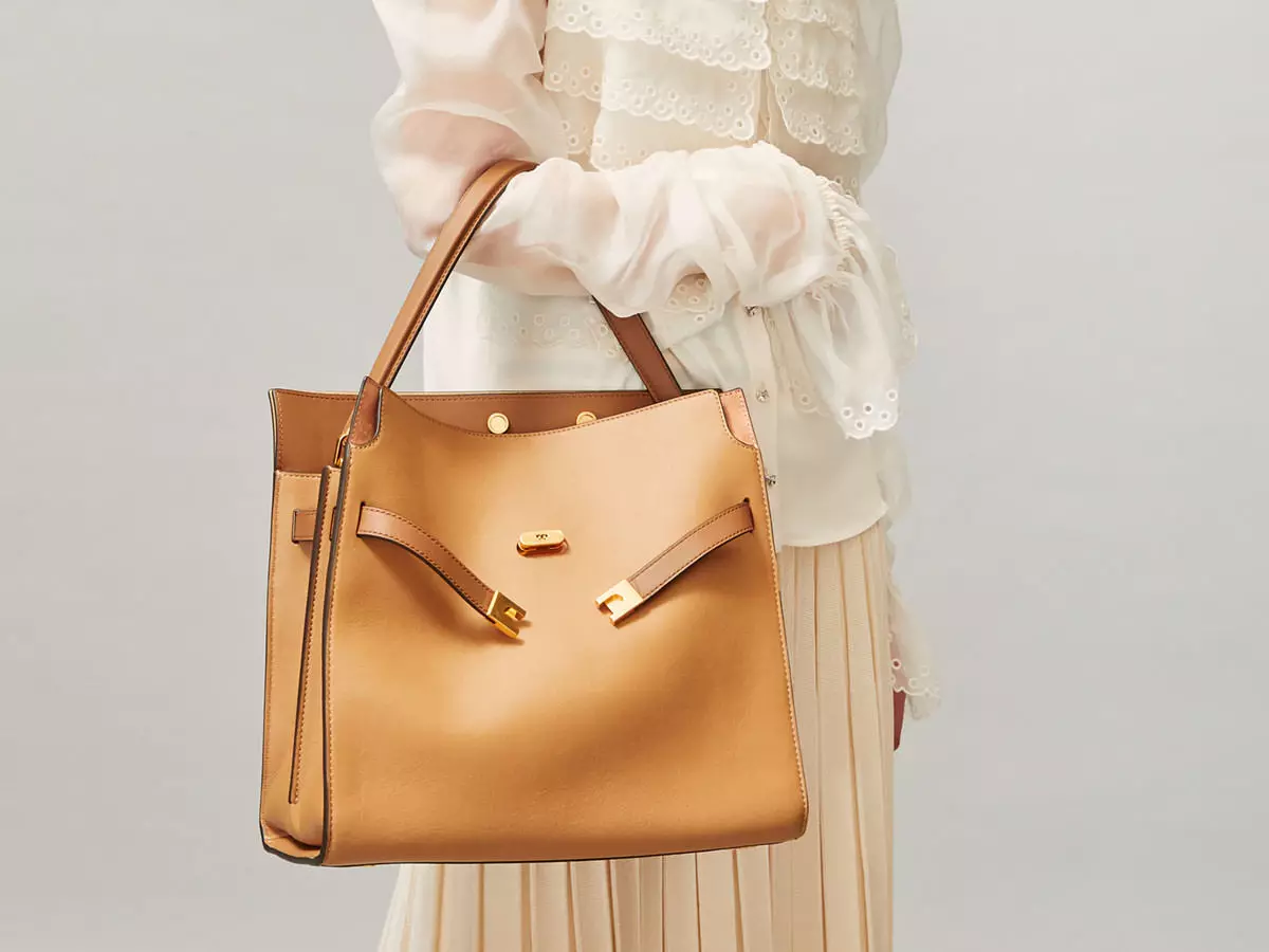 Loving Lately : le sac double Tory Burch Lee Radziwill