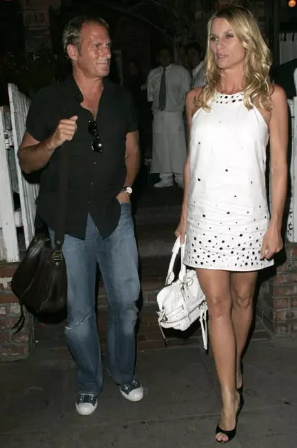 Nicollette Sheridan ati Michael Bolton: Lorukọ apo yẹn! 11578_5