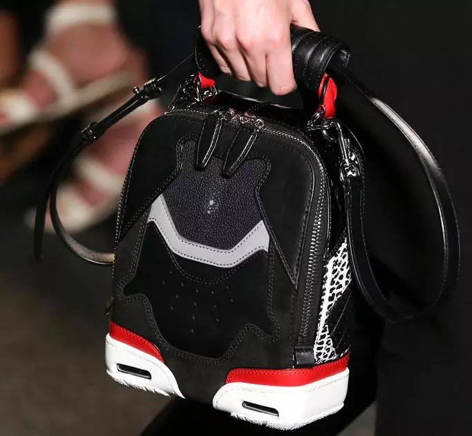 Alexander Wang Earrach 2015 Málaí láimhe 3