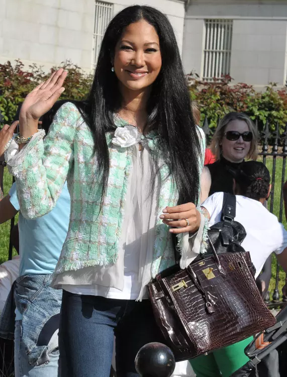 Celebrities thiab lawv Hermes Birkin Bags: Ib Retrospective 12234_12