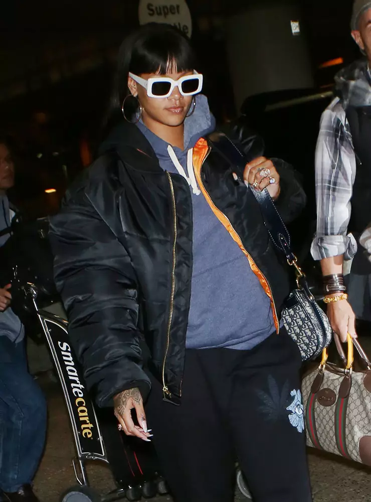 Just Can’t Get Enough: Rihanna and Her Dior Saddle Bag 12538_8