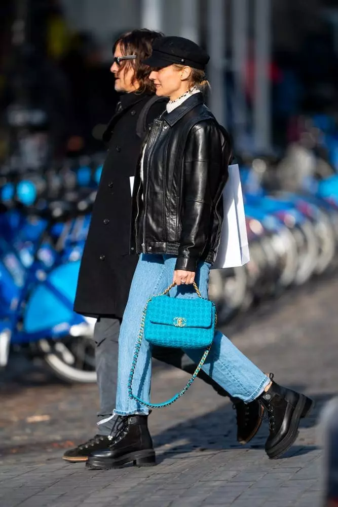 The Ultimate Bag Guide: Chanel 19 Bag 1280_29