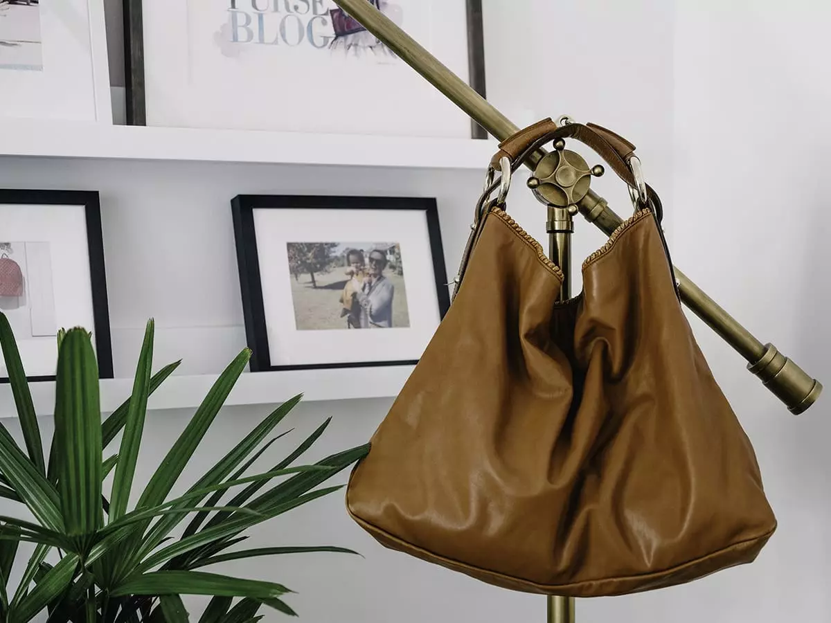 කුඩා සමාලෝචන: Gucci Horsebit Hobo