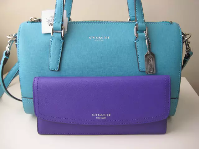 පුහුණුකරු Saffiano Blue Handbag සහ Purple Wallet