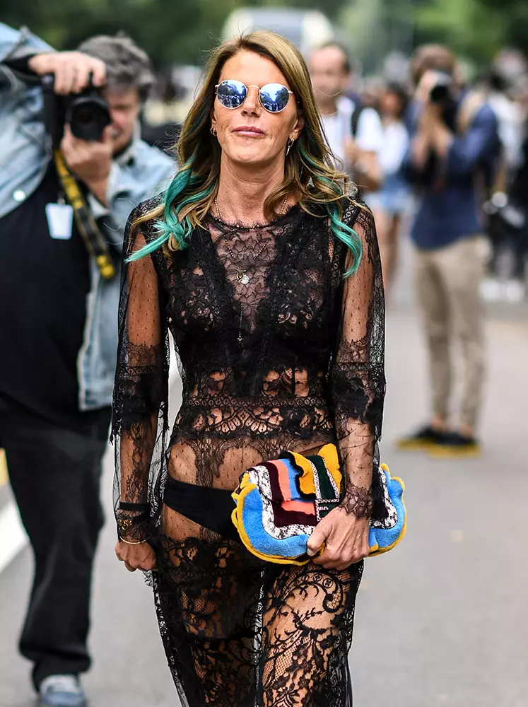 anna-dello-russo-fendi-rüüsis-baguette-kott