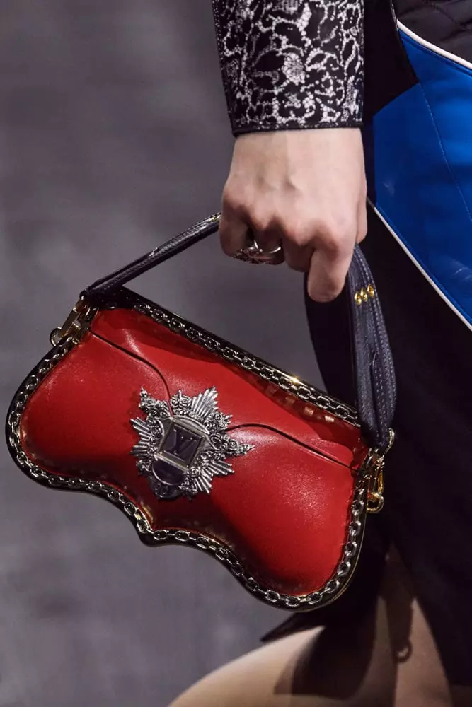 Tshiab Monogram Bags nyiag lub yeeb yam ntawm Louis Vuitton lub caij nplooj zeeg 2020 Runway Show 1384_8