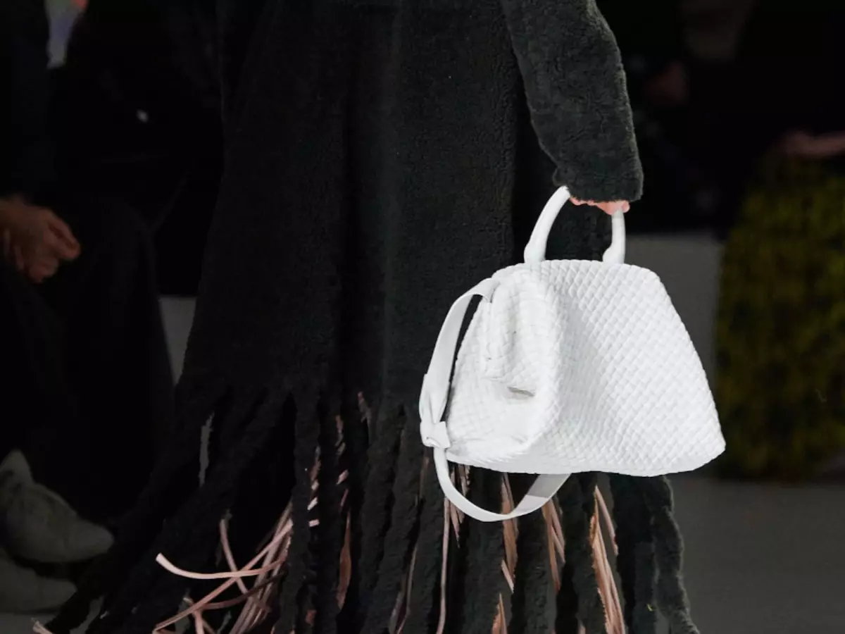 Daniel Lee Akumbatira Bottega Veneta's Iconic Intrecciato Weave ya Fall 2020 1408_1