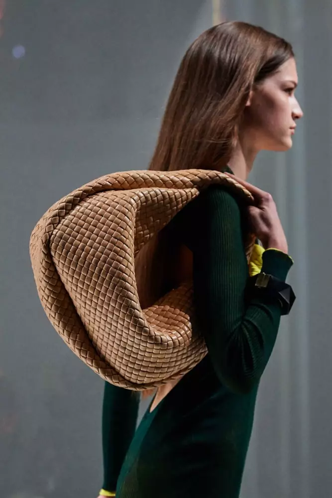 Daniel Lee Akumbatira Bottega Veneta's Iconic Intrecciato Weave ya Fall 2020 1408_26