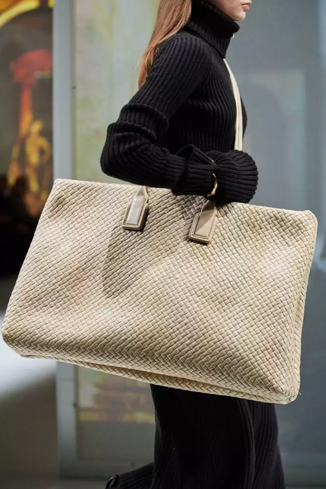 دنیل لی برای پاییز 2020 بافت نمادین Intrecciato Bottega Veneta را می پذیرد 1408_5