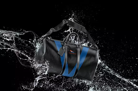 Vīriešu soma pirmdiena: Louis Vuitton Cup Waterproof Keepall 55 Bandouliere 14154_1