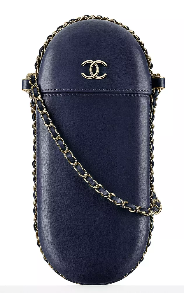 Chanel-Kacamata-Kasus-Navy-1950