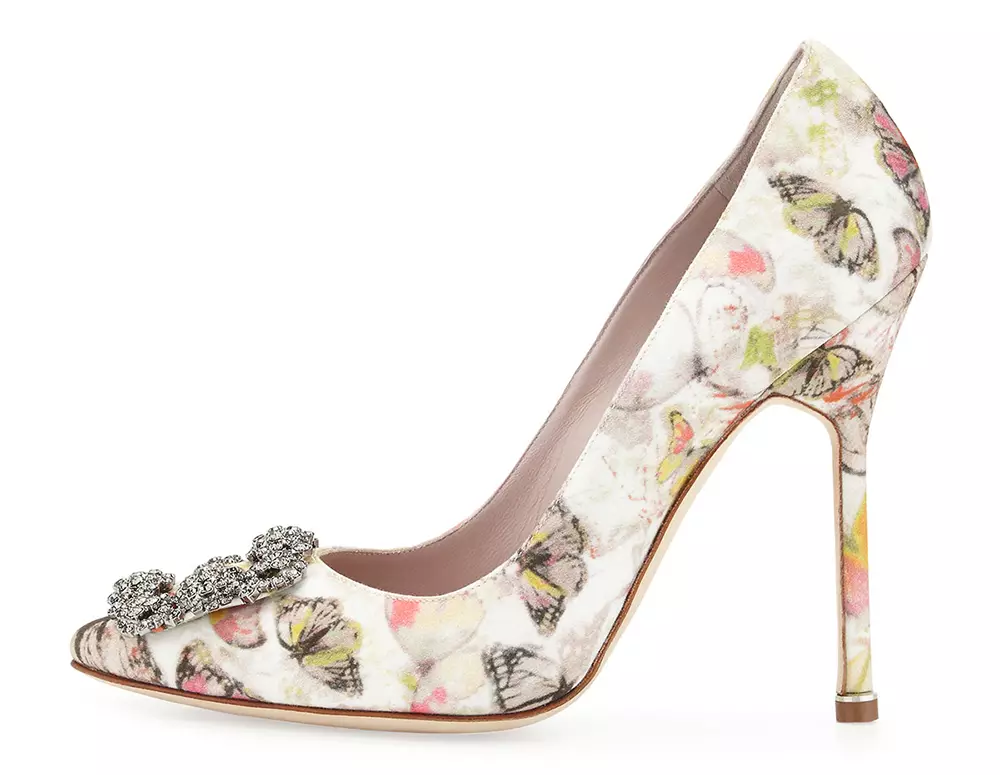 Manolo Blahnik Hangisi satijnen pump met vlinderprint