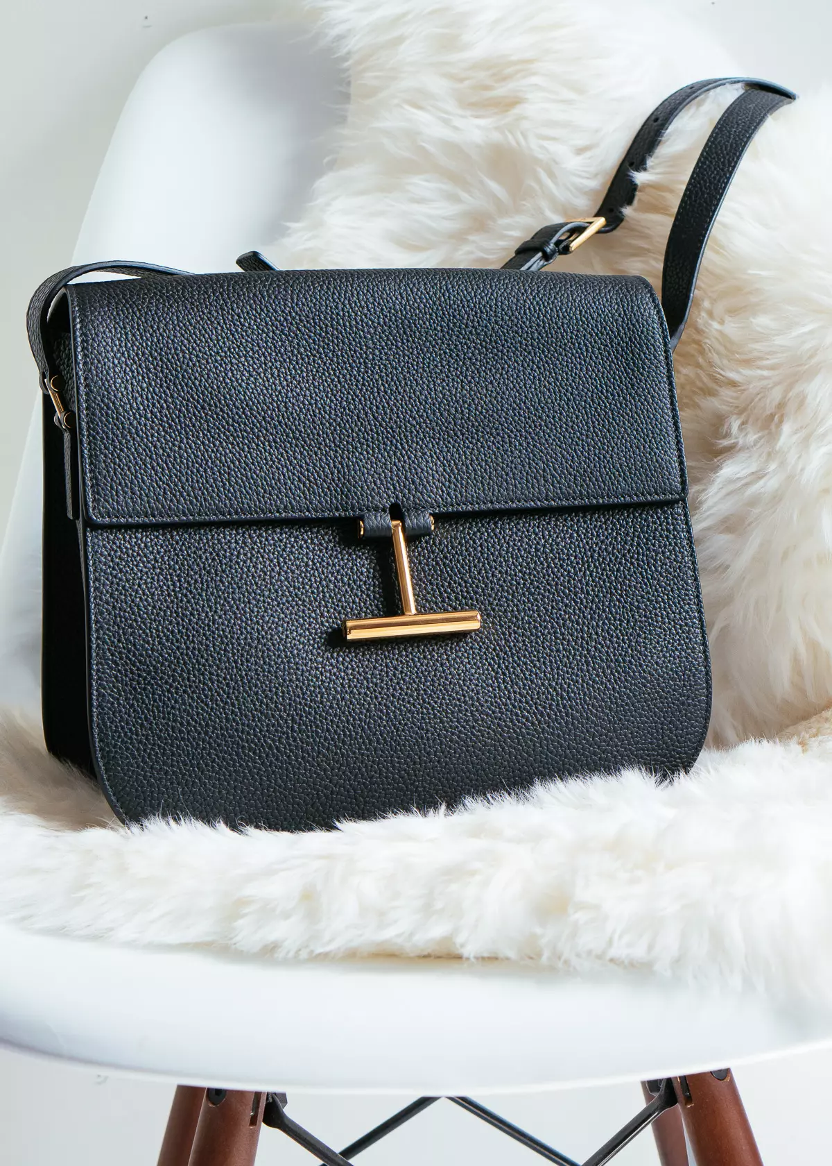 Nepangkeun Tas Crossbody Tom Ford Tara 14555_3