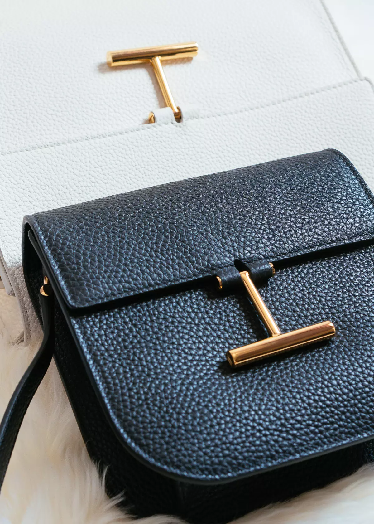 Tom Ford Tara Crossbody سومكىسىنى تونۇشتۇرۇش 14555_4