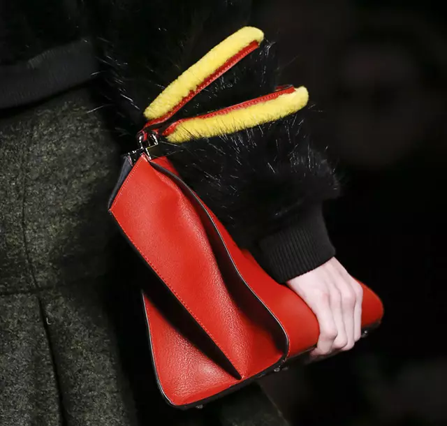 Fendi Fall 2014 လက်ကိုင်အိတ် ၁၈