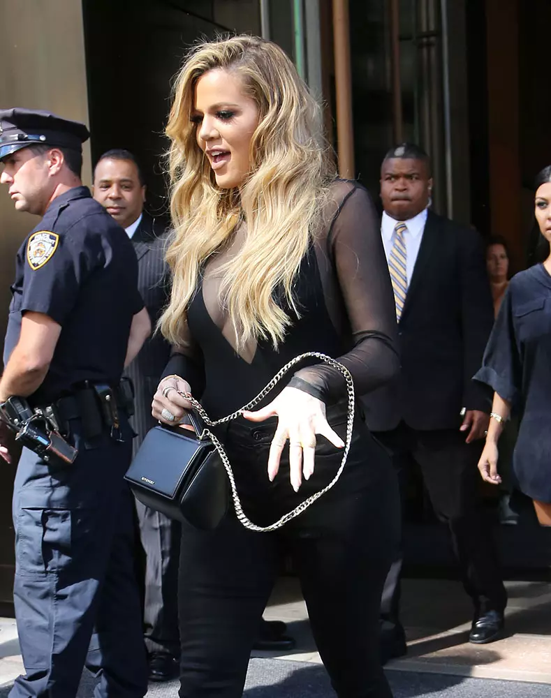 Khloe-Kardashian-Givenchy-Pandora-Box-Bag