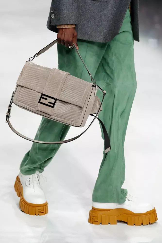 Alle tassen út 'e Fendi Heren Fall 2020 Kolleksje 1491_25