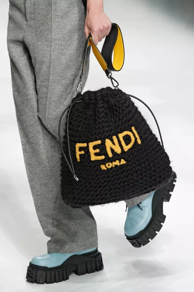 Alle tassen út 'e Fendi Heren Fall 2020 Kolleksje 1491_26