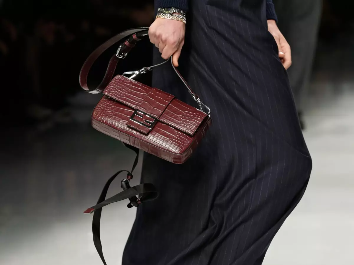 Alle tassen út 'e Fendi Heren Fall 2020 Kolleksje 1491_30