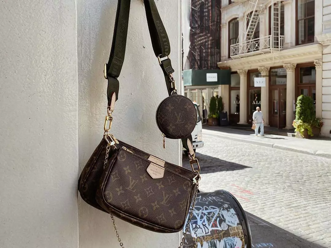 Selv Louis Vuitton-butikkene i Paris har ikke Multi Pochette-tilbehørene