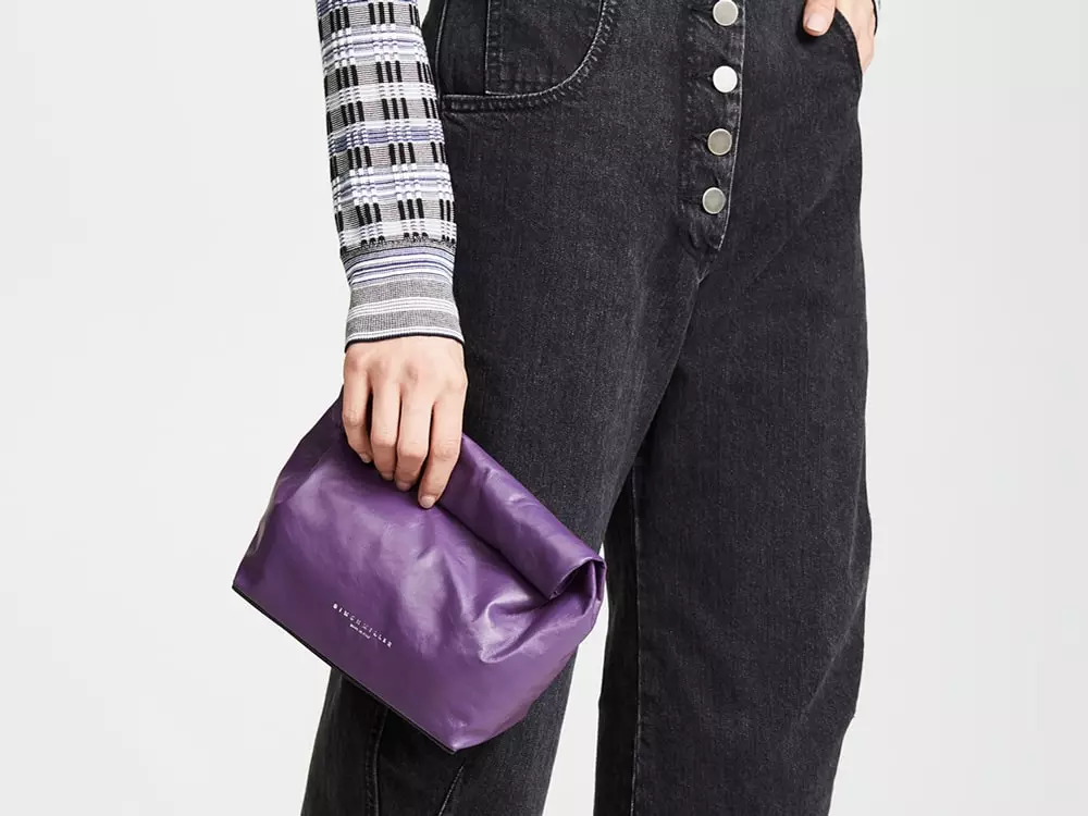 Lunch Bag Style Clutches sind anscheinend eine Sache