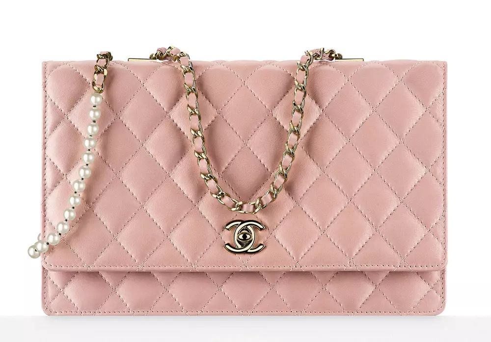 Chanel-flap-bag-pink-3000