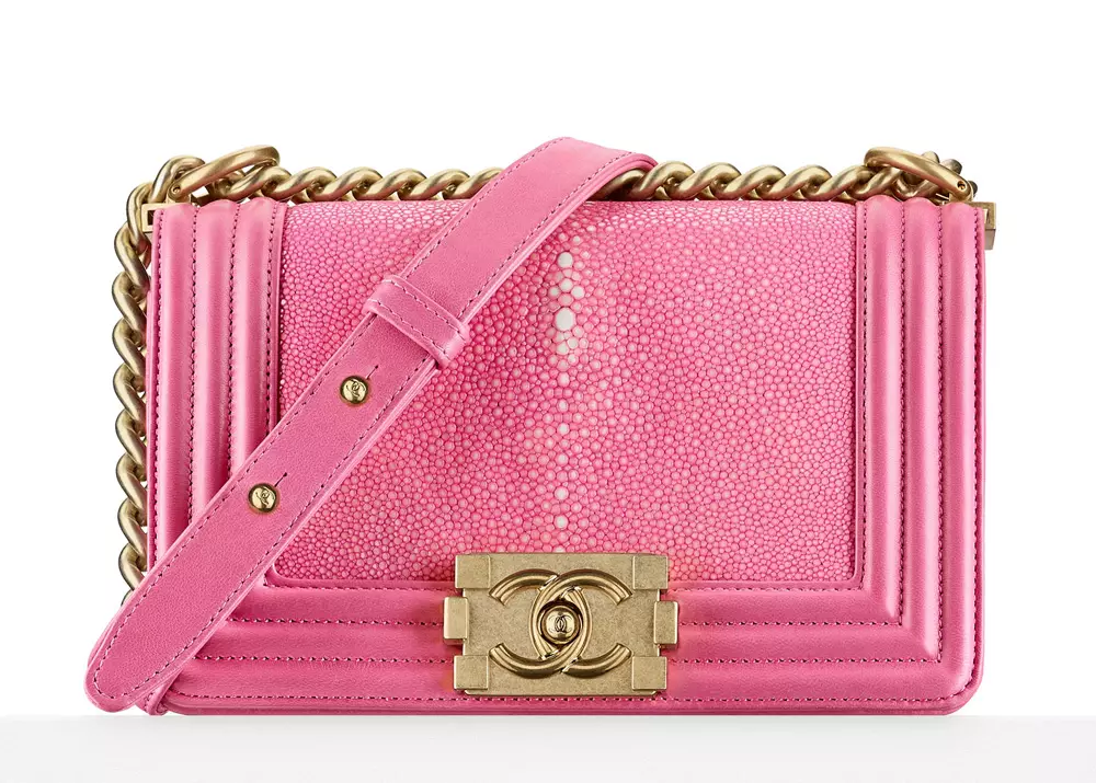 chanel-galuchat-drenge-taske-5900-pink