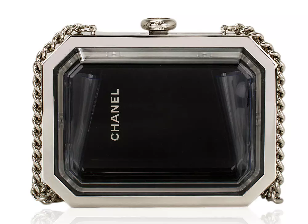 Chanel-Aicrileach-Minaudiere