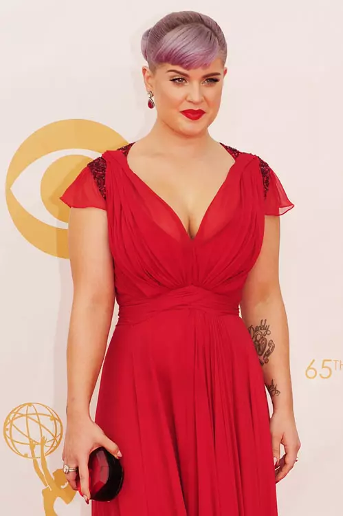 Shandadaha badan ee Kelly Osbourne 4