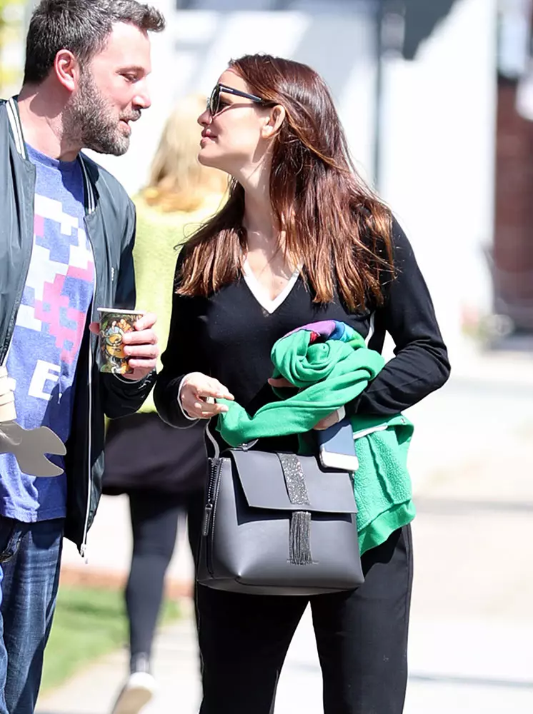 Simplemente no puedo tener suficiente: Jennifer Garner y sus bolsos de Brunello Cucinelli 16604_2