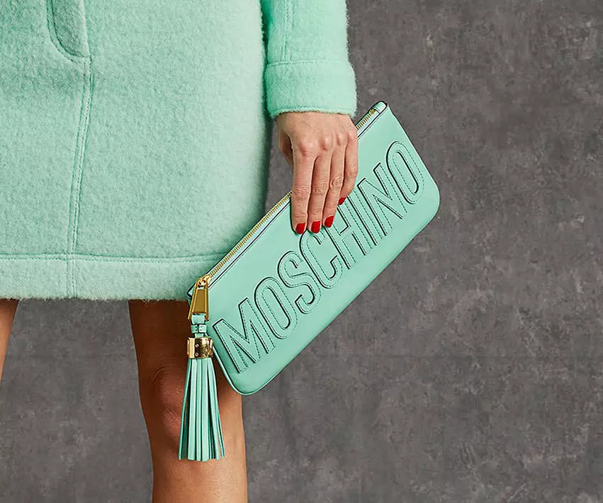 Moschino-Pre-Fall-2015-Rankinės-9