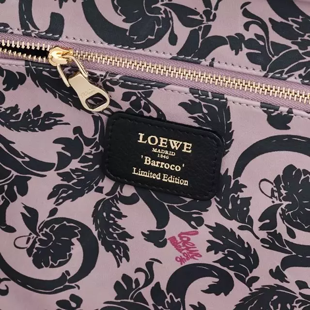 Loewe Amazona гашыйклары өчен Barroco линиясенең чикләнгән чыгарылышын тәкъдим итү 17125_5