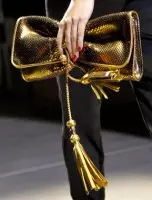 Moda hepdeliginiň sumkalary: Gucci Bahar 2011 17367_6