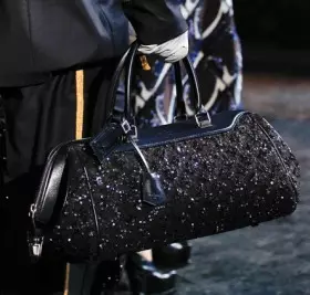 Сумки Недели моды: Louis Vuitton Fall 2012 17765_16