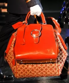 Халтаҳои Ҳафтаи мӯд: Тирамоҳи Louis Vuitton 2012 17765_21