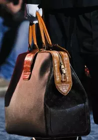 Сумки Недели моды: Louis Vuitton Fall 2012 17765_29