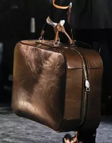 Сумки Недели моды: Louis Vuitton Fall 2012 17765_48