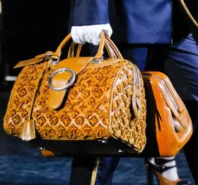 Халтаҳои Ҳафтаи мӯд: Тирамоҳи Louis Vuitton 2012 17765_62