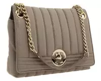 Kate Spade prodhon një çantë elegante dhe neutrale 18230_1