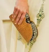 Die Handtaschen von Chanel Métiers d’Art 2012 18780_25