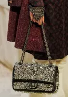 Die Handtaschen von Chanel Métiers d’Art 2012 18780_9