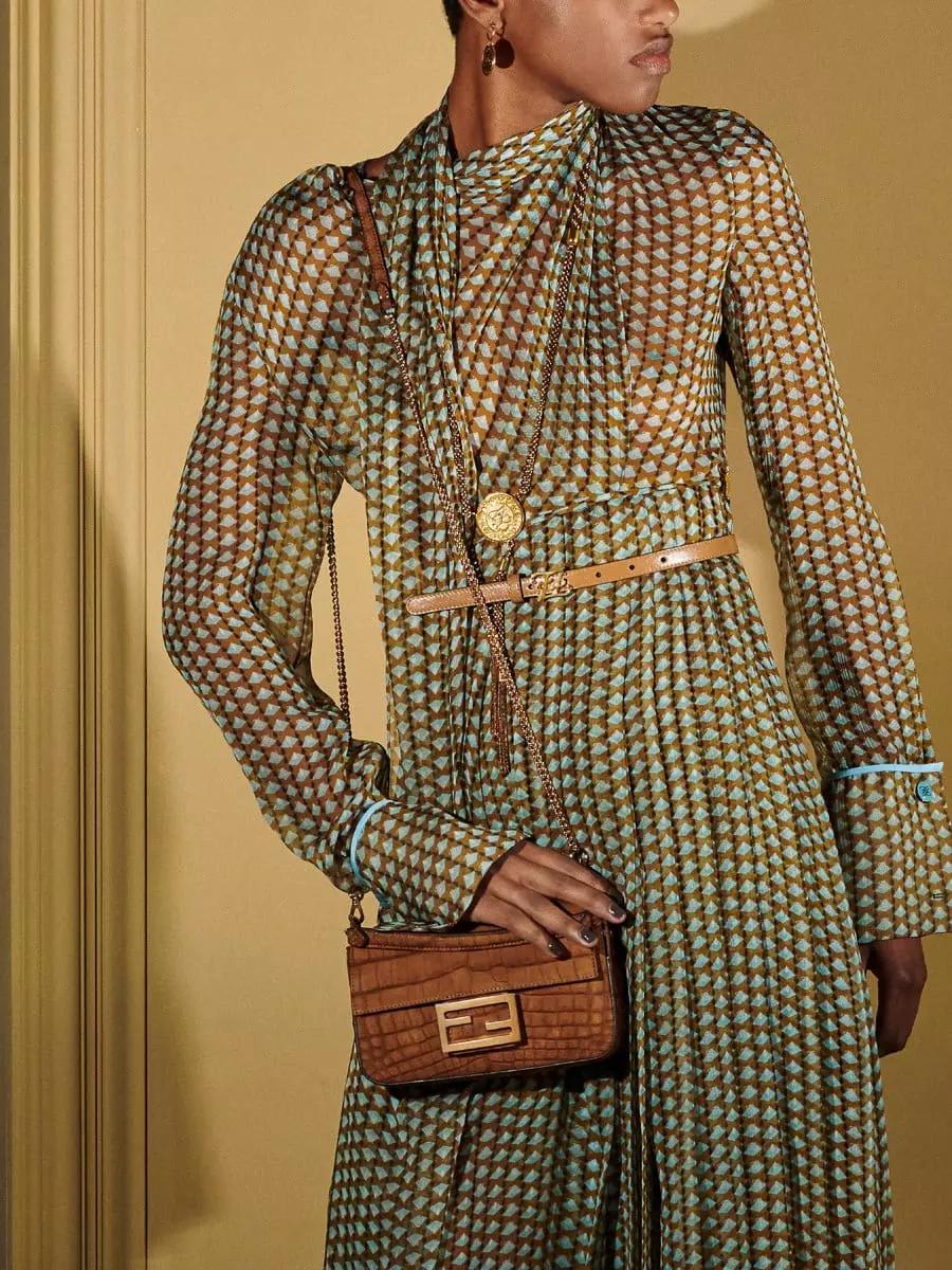 Fendi's Resort 2020 ýygyndysynyň köp haltasy 1906_14