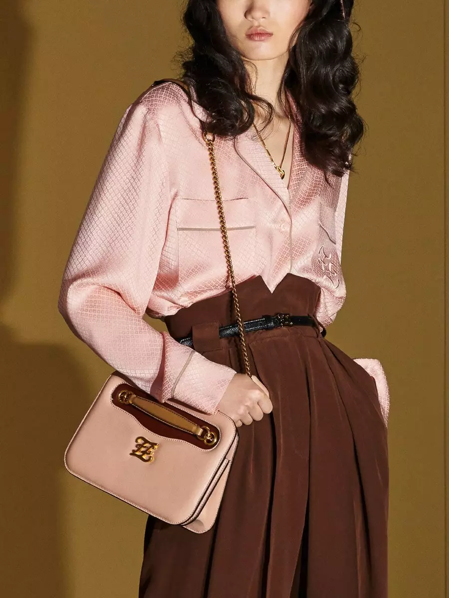 התיקים הרבים של קולקציית Fendi's Resort 2020 1906_32