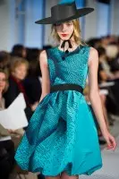 גאַלעריע: Oscar de la Renta Resort Runway Show 19596_51